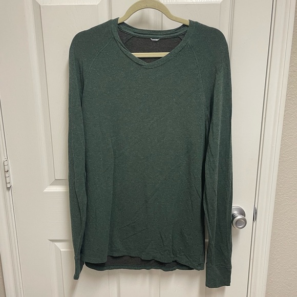 Kit and Ace | Shirts | Kit And Ace Green Top | Poshmark